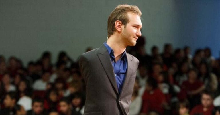 Bangun Motivasi Hidupmu dengan Kisah Inspiratif Nick Vujicic